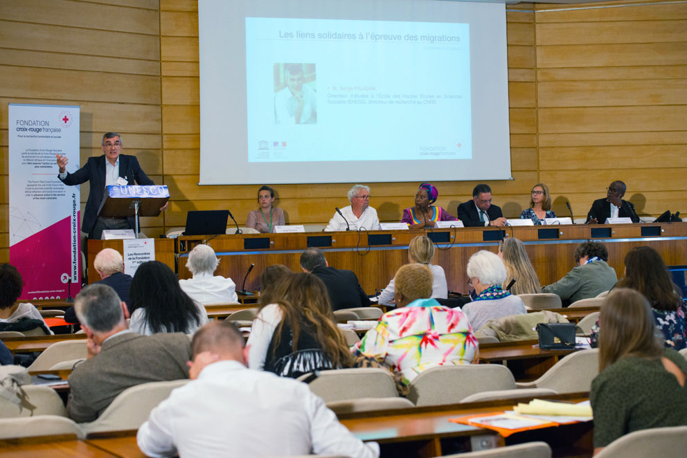 Ties of solidarity and the challenge of migration – Fondation Croix-Rouge